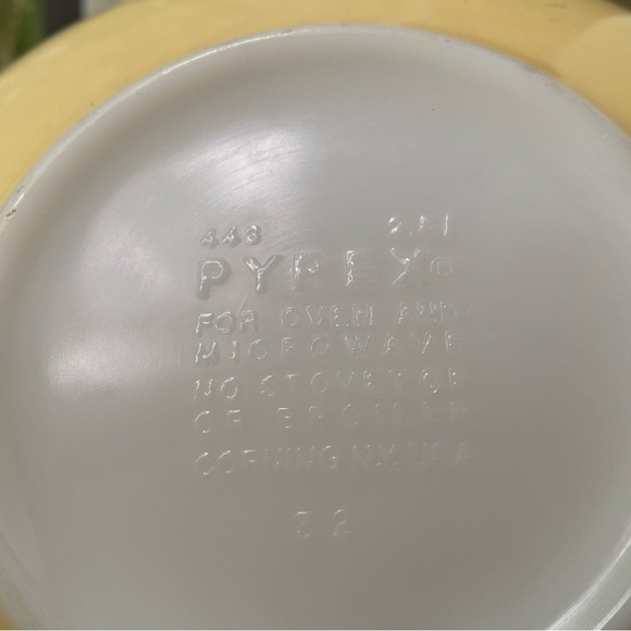 Pyrex | Kitchen | Vintage Pyrex Shenandoah 2 Piece Cinderella Mixing ...